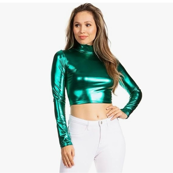 Sakkas | Tops | Sakkas Green Metallic Long Sleeve Crop Top | Poshmark